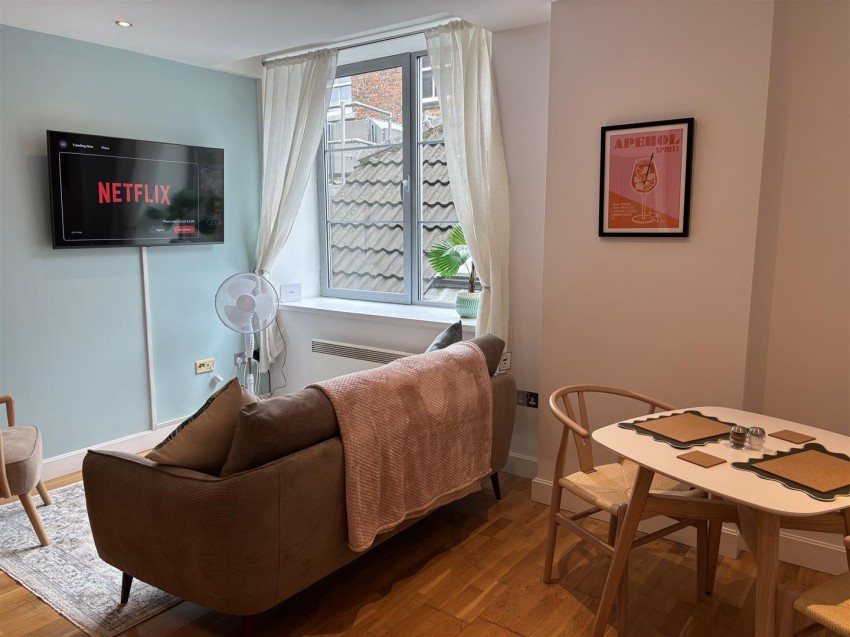Peter Lane, York, 1 bedroom, House - Detached